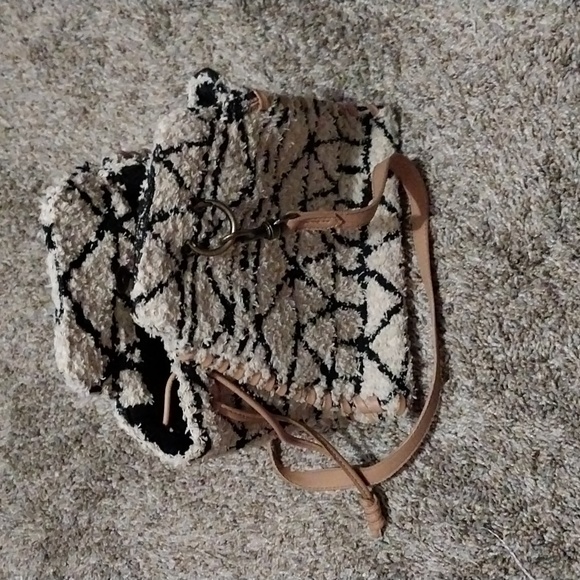 Universal Thread | Bags | Universal Thread Textured Purse | Poshmark